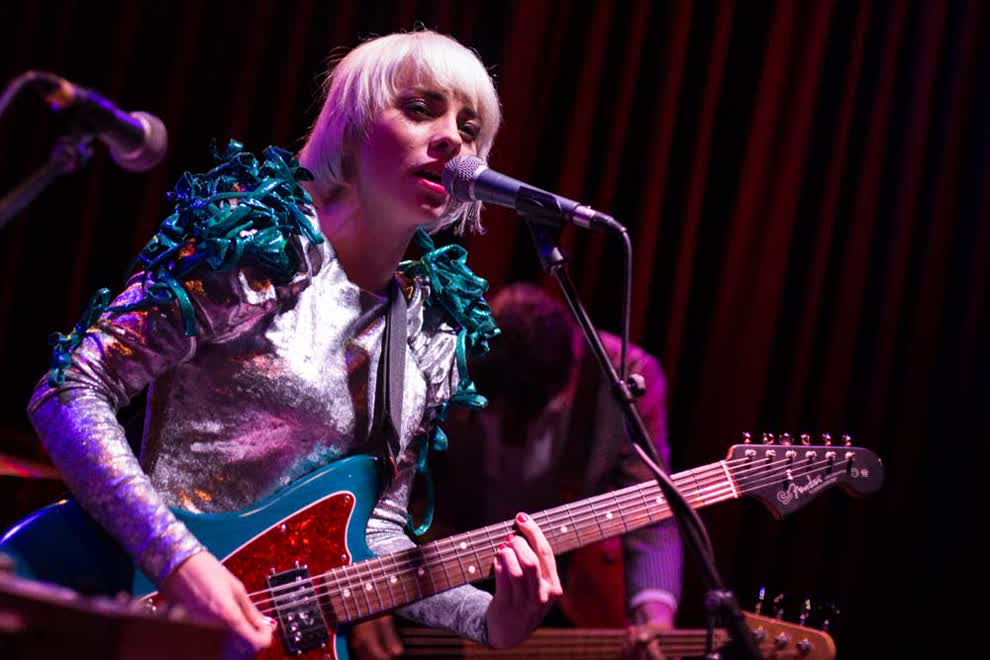 Natashya Hawley Singing